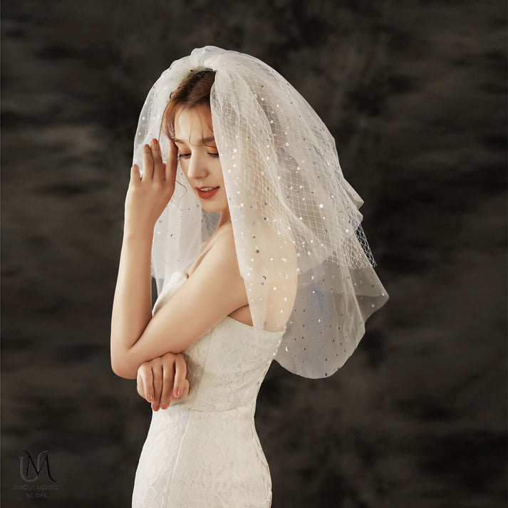 Short Veils – Unique Modest Bridal